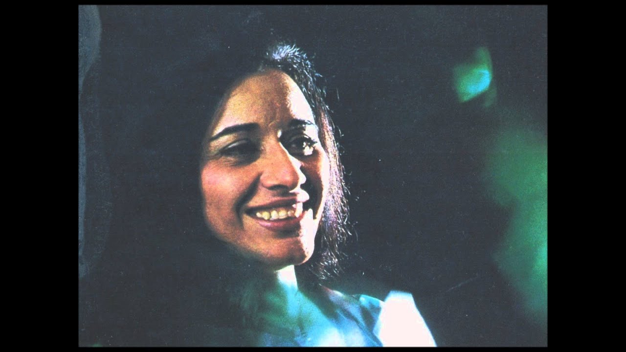 GIOTA LYDIA--"MORTISSA" EPISTROFI STIS RIZES--1976 - YouTube