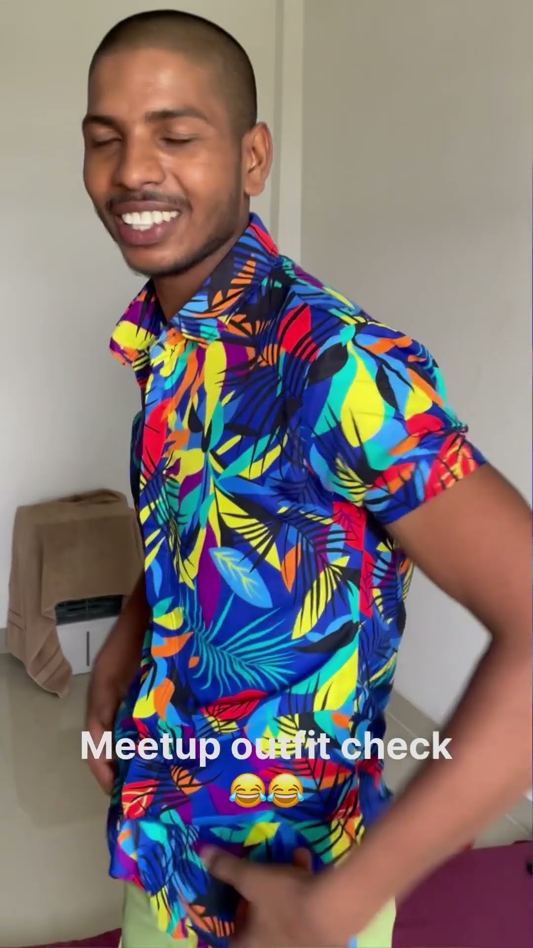 Meetup outfit check #trending #funny #comedy #memes - YouTube