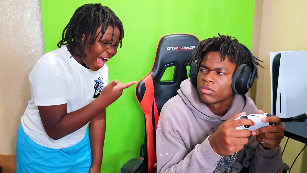 Little Brother RAGE BAITS Big Brother, He instantly Regrets it - YouTube