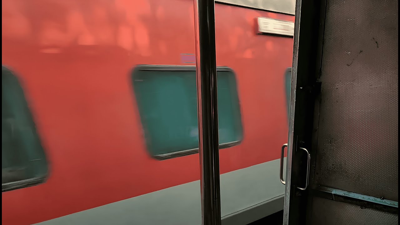 High-Speed TRAIN Attack AT FULL THROTTLE! Indian Railway Super fast ...