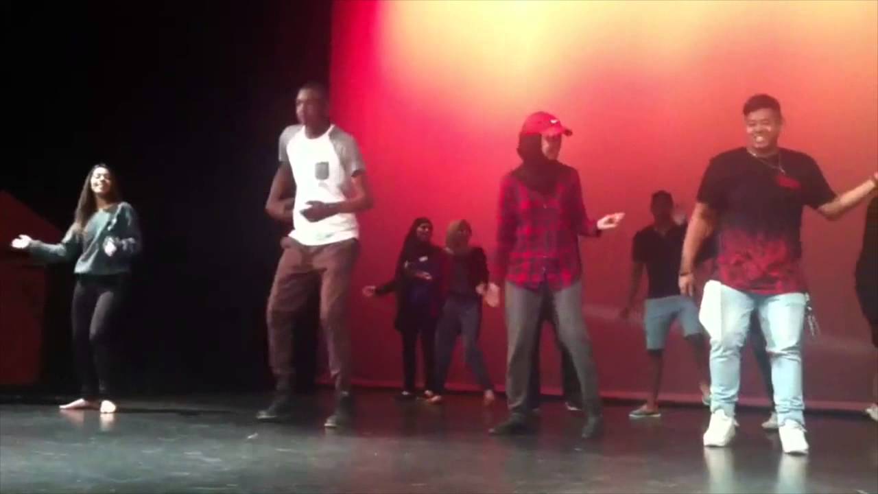 LDHSS Grads 2k15 Flash Mob dance - YouTube