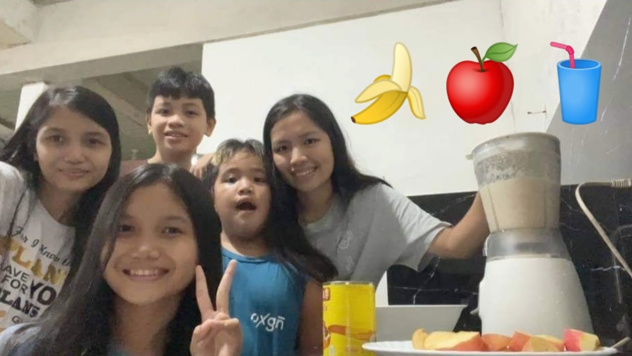 BANANA AND APPLE SHAKE WITH ATE MELOT - YouTube