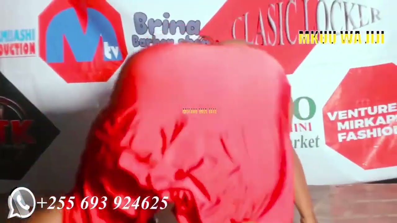 KANGAMOKO MKUNDU JUUU AVUANGUO KWENYE STAGE😋😋😋😋😋 - YouTube