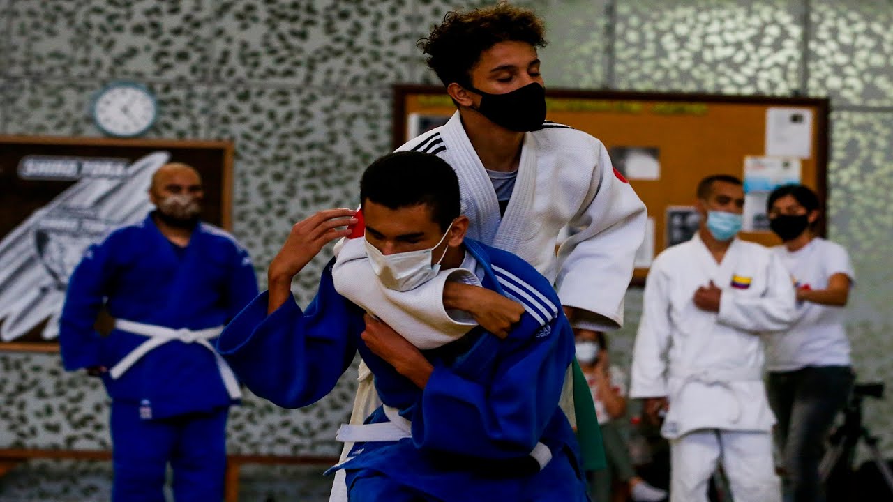 Judo, un deporte inclusivo que ayuda a discapacitados visuales | El ...