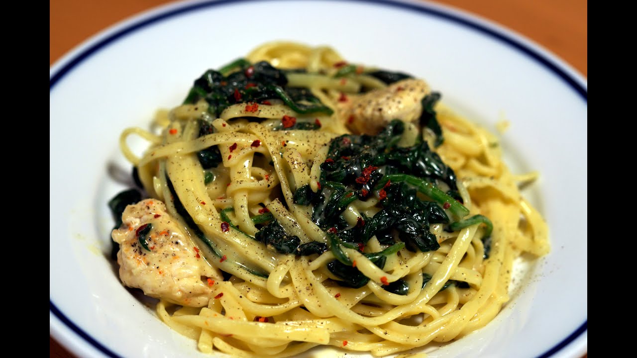 Spinach-Cheese Spaghetti (Spaghetti mit Spinat-Käse Soße) - YouTube