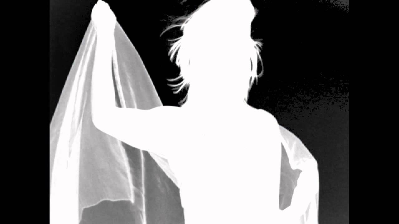 Example of interleave Fill and Matte - YouTube