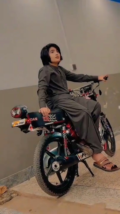 huzaifa Khan new video aplod Huzaifa Khan huzaifa TikToker #unfrezzmyaccount #shorts #ytshorts ...