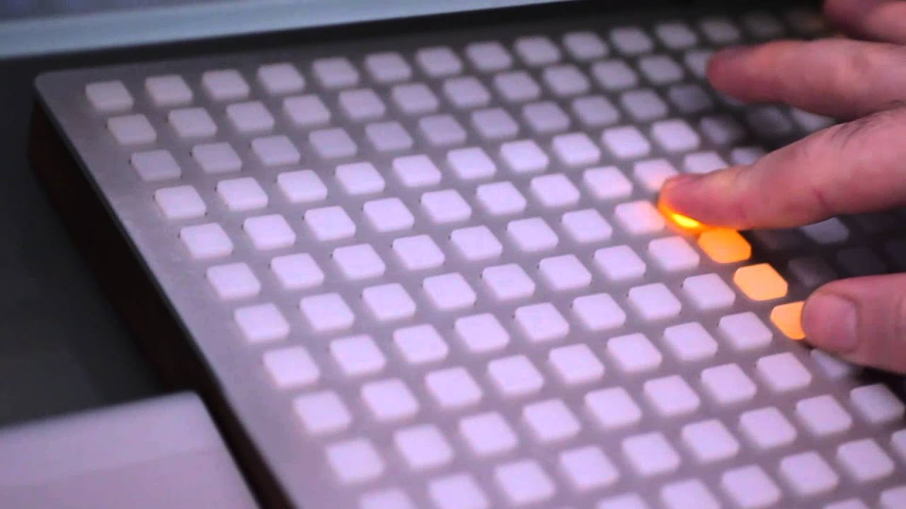 monome 256 vari-bright – first monoments - YouTube