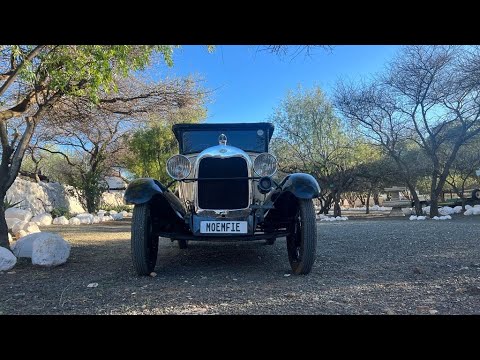 Moemfie - YouTube