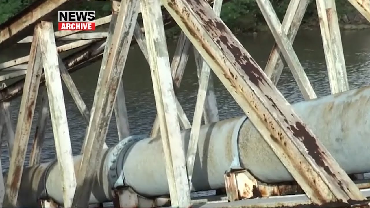 Removal Of Collapsed Pipeline Underway - YouTube