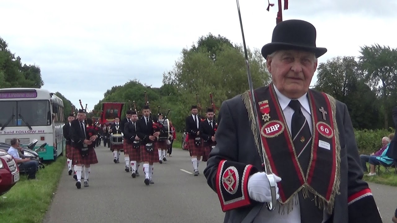 Dyan Pipe Band @ Black Saturday 2017 - YouTube