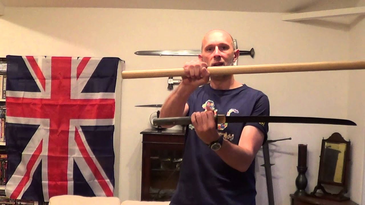 Sword balance, pommels and hilt length - YouTube