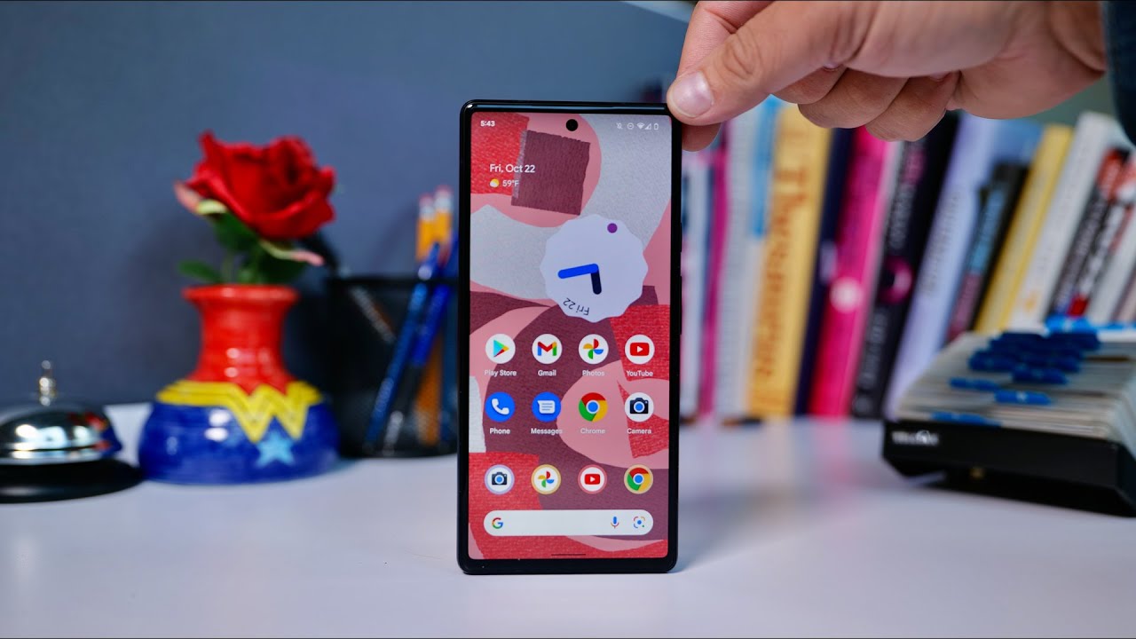 Pixel 6 review: Google made the phone I always wanted - YouTube