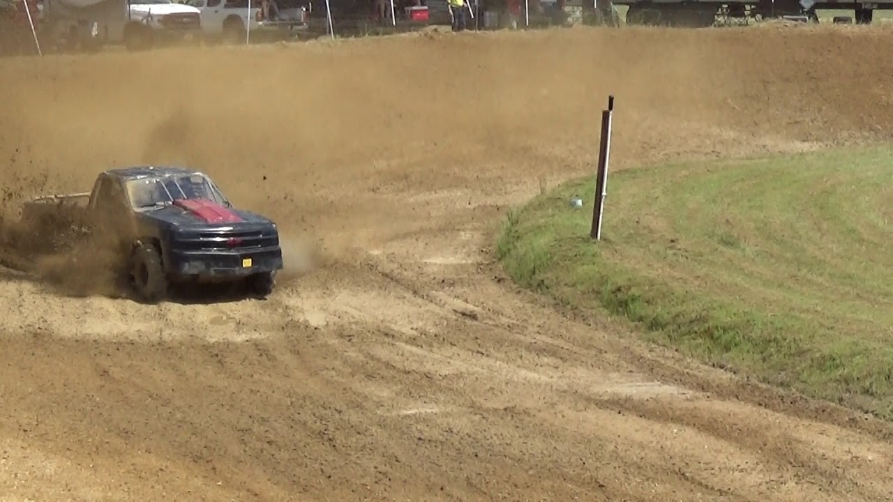 Hillbilly Deluxe Bye Run - YouTube