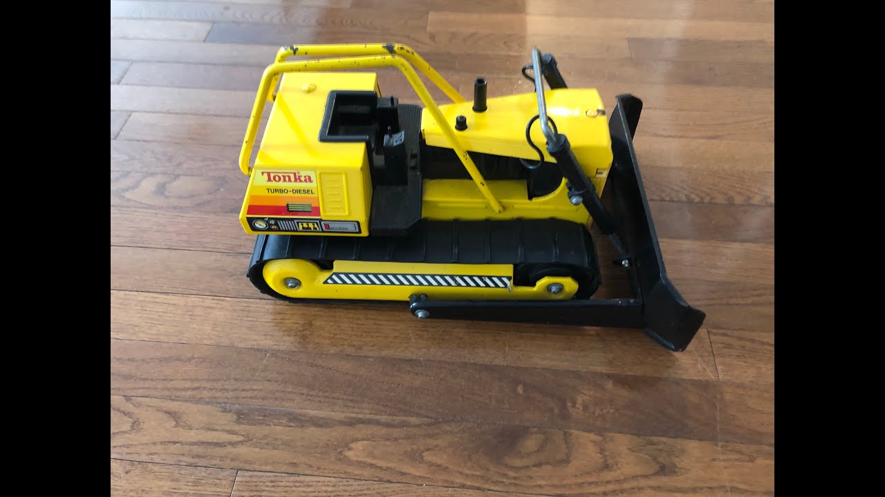 1970s TONKA Toy Truck T9 Mighty TURBO DIESEL Bulldozer - YouTube