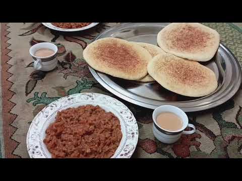 Sarapan Roti Tamis Asli Arab di Rumah Tante Maryam di Jeddah 🇸🇦 | Nikmatnya Luar Biasa!