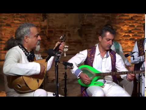 Maste Mast - Hamid Reza Khojandi (Ahoora Band) - YouTube