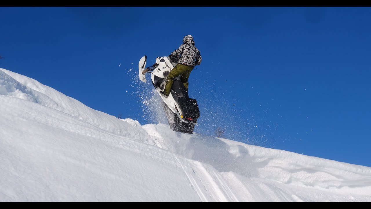Ski-Doo Freeride 2012 137" riding - YouTube