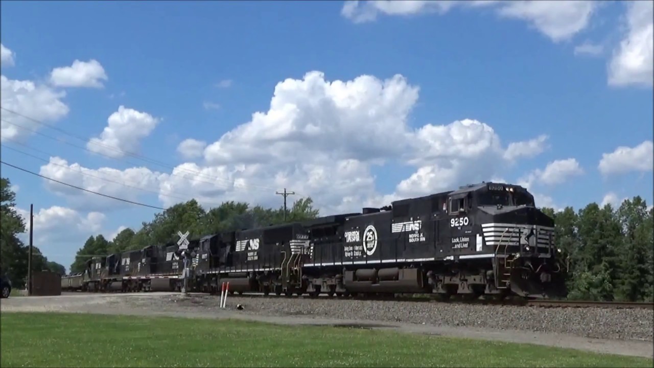 NS 14K With NS OLS #9250 & RARE NS B32-8 #555 Trailing 5th - Rootstown Ohio July 2017 - YouTube