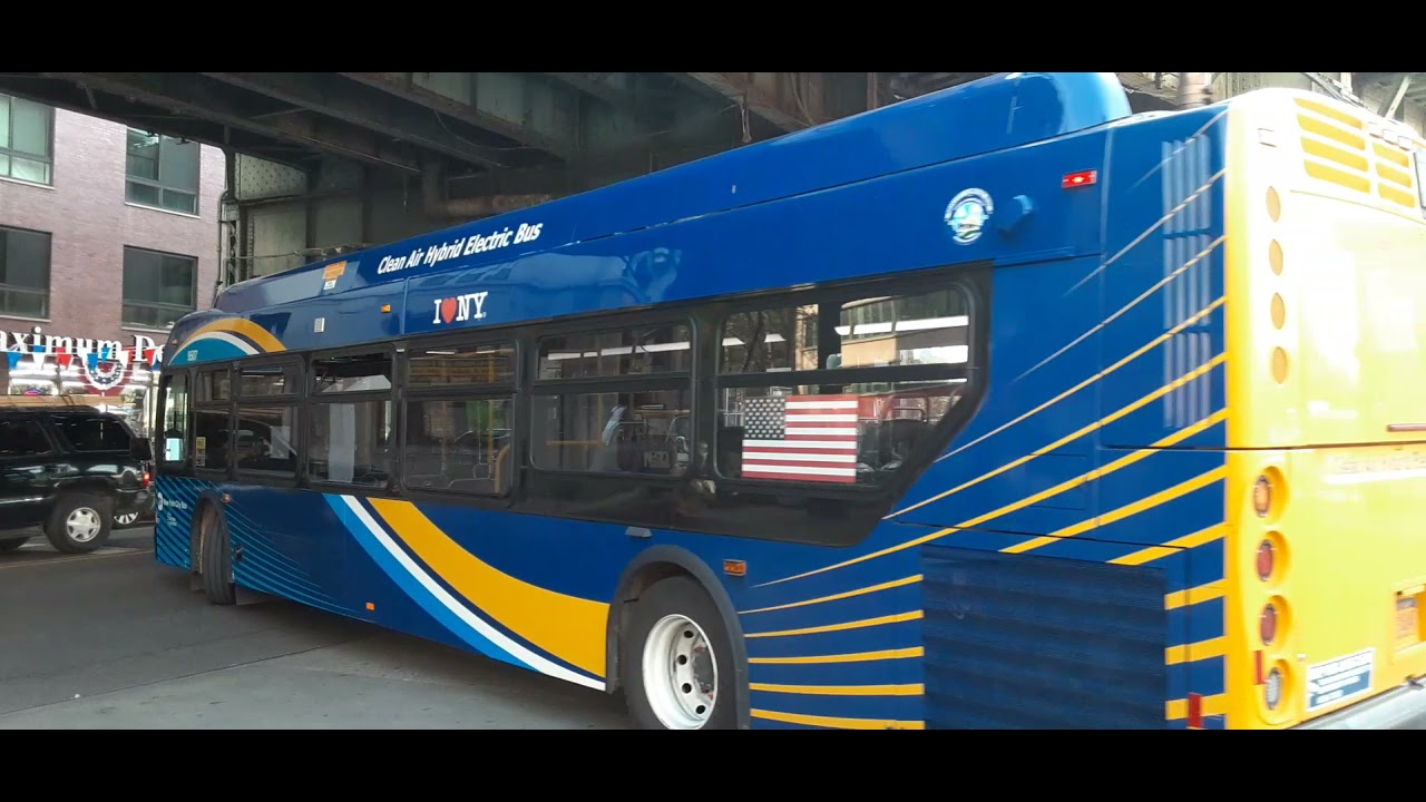 (Q59)(B44-SBS) bus leaving Williamsburg plaza - YouTube