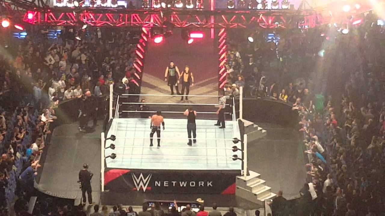 WWE Raw 18/04/16 London o2 Arena - After raw went off air - YouTube