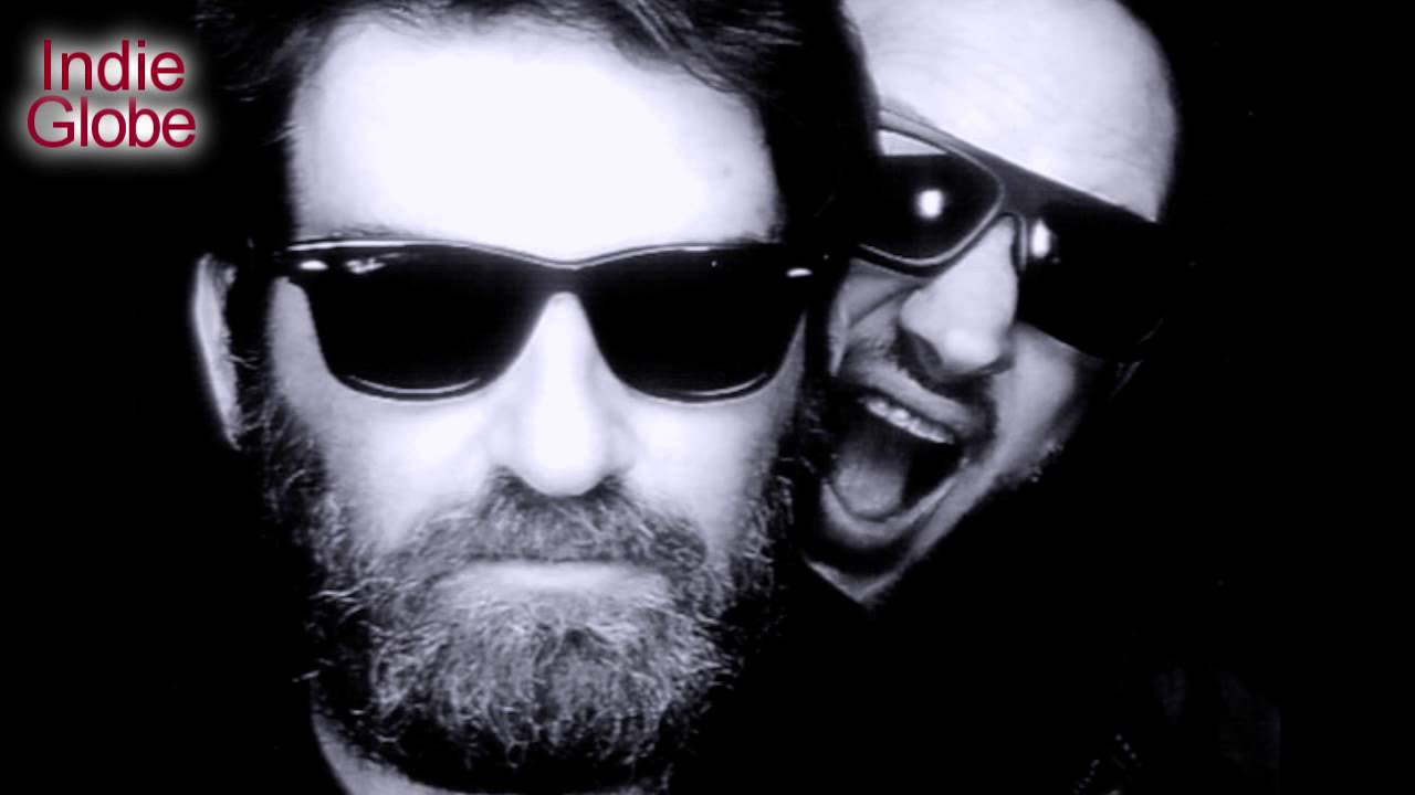 Fotonovela feat. Marsheaux | Close To Me - YouTube