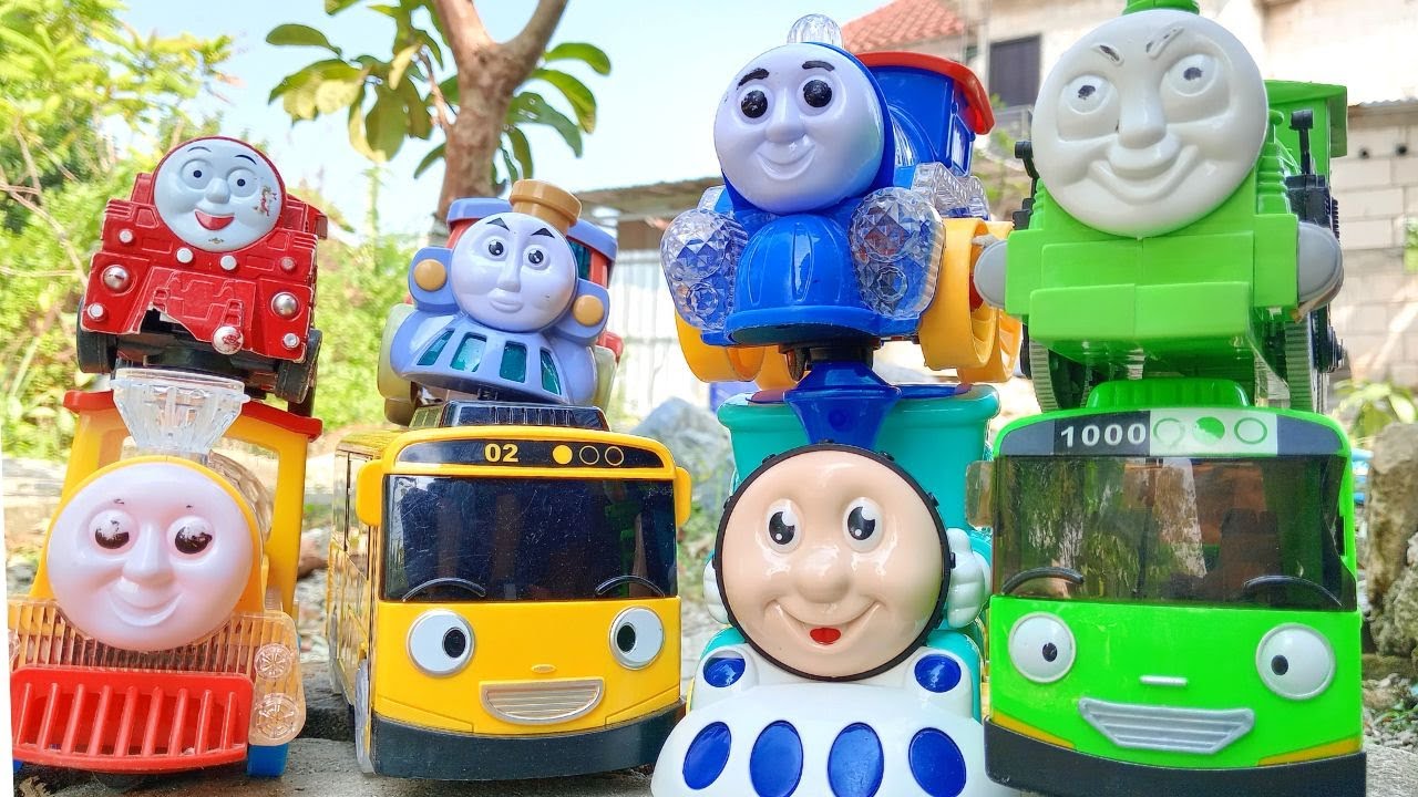 Merakit KeretaApi Thomas and Friends, Kereta Kecil,Kereta Hijau, Robot ...