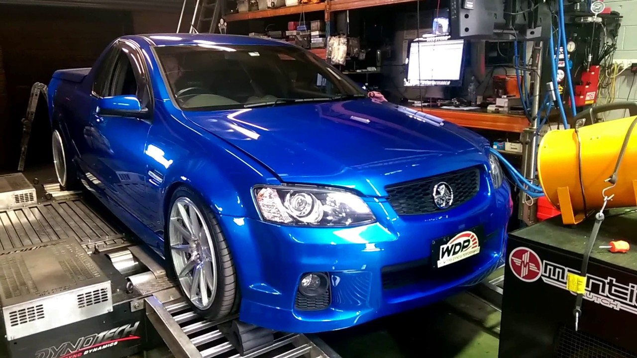 Magnuson Supercharged VE Commodore Pushing Out 460 Kw On The Dyno - YouTube