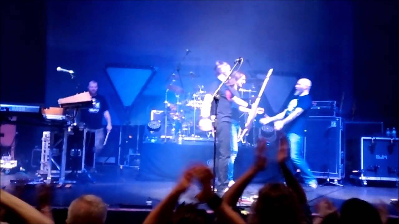 Riverside - concert end in Manchester Ritz 2015 - YouTube