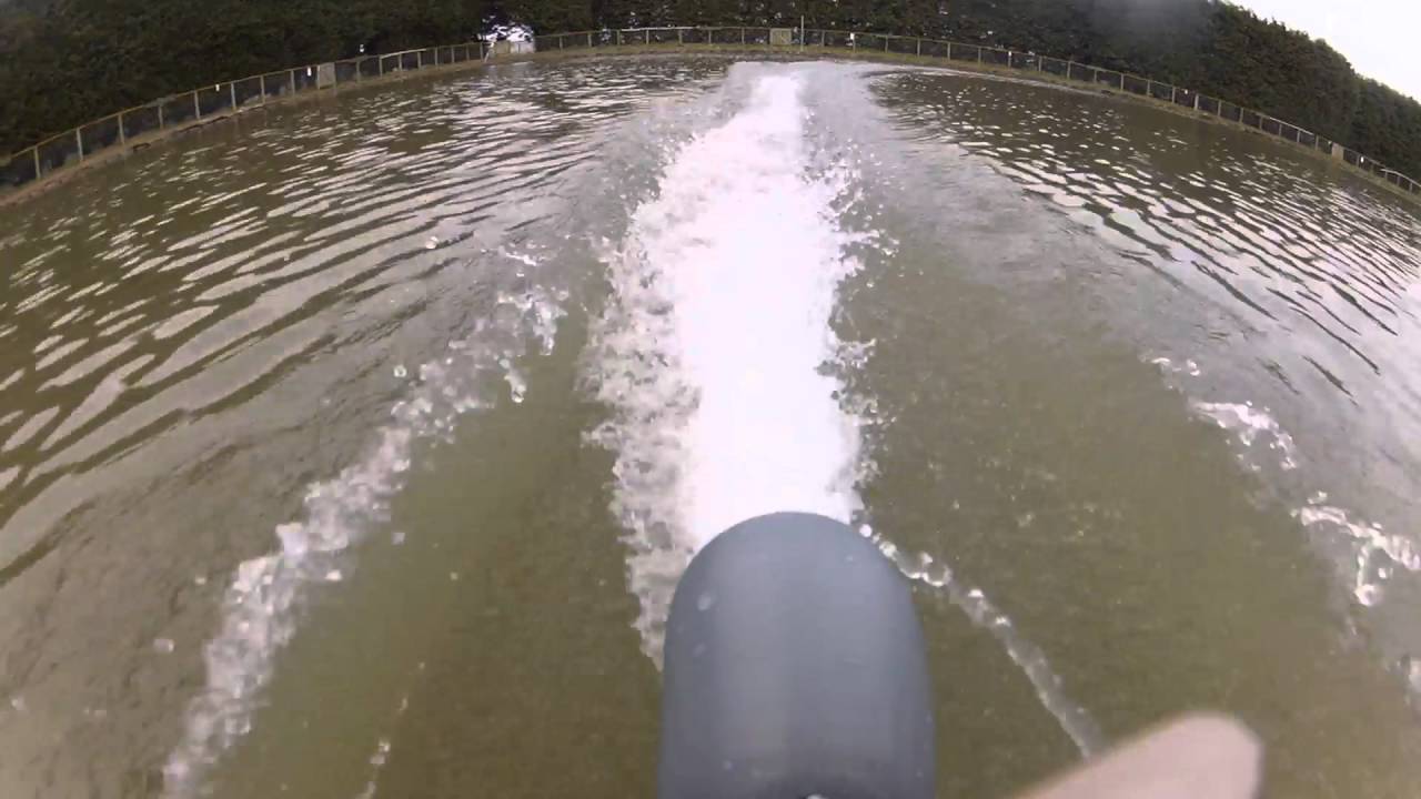 3D Printed Jet Drive MK5 @ BMBS 24.04.16 - Lake Trials - YouTube