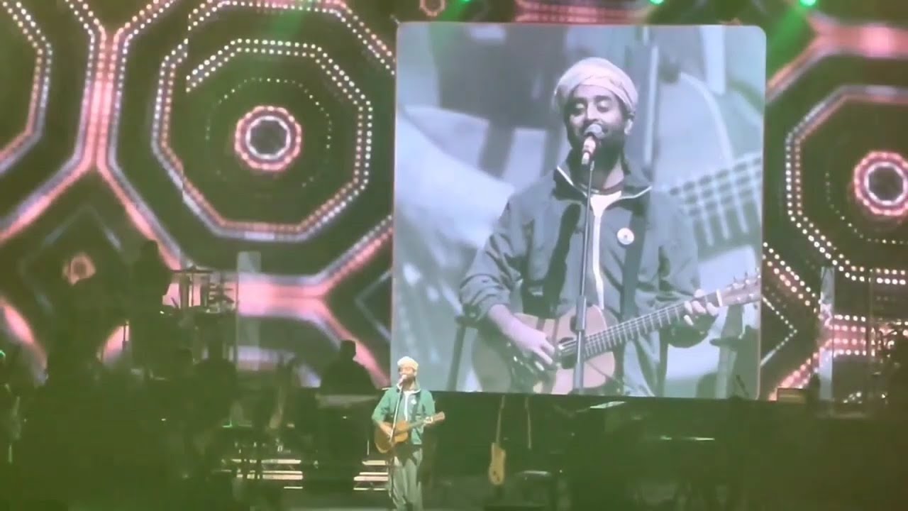 Ye Dosti ham nahi todenge Arijit Singh live performance Soley movie ...