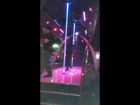 VARSMARS PERFORM AT CLEOS IN ORLANDO FL