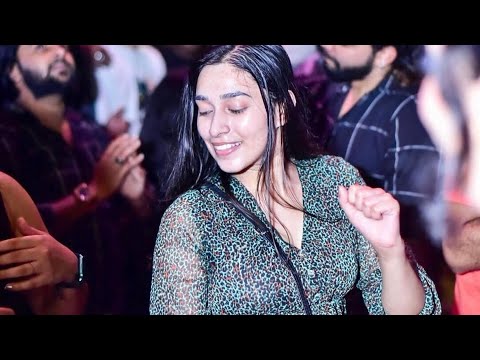 Bangalore club night 🕺 | everybody hands up 🙌 | it’s weekend 🤓😃🙄😮😮