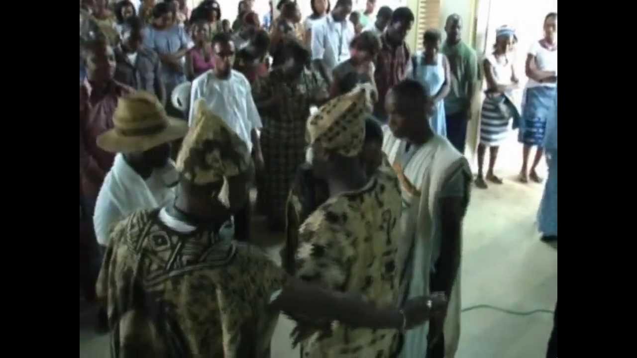 Dolsky Yoro - un message codé aux africains - YouTube