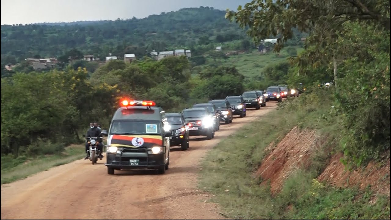 HOW GEN.TUMWINE'S BODY ARRIVED AT HIS HOME RWEMIKOMA - YouTube