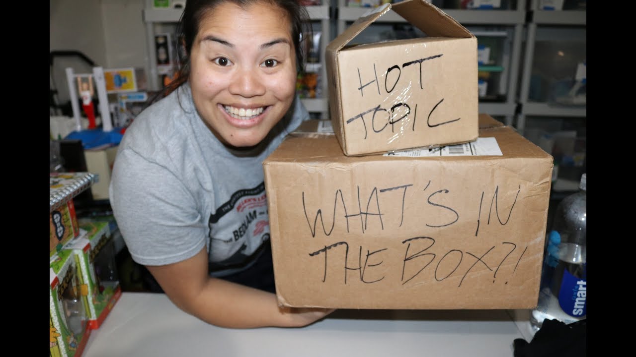 What's in the Box?! - [Hot Topic Online Haul - Nickelodeon] - YouTube