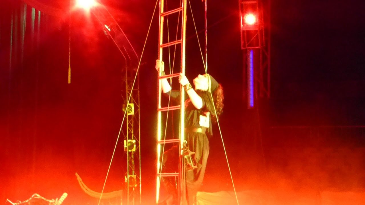 Magic Fantasy Circus-Woman Playing With Fire and Sword - YouTube