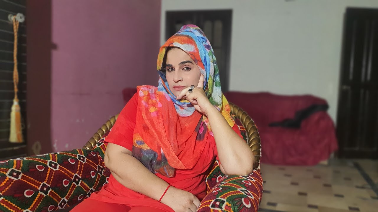 Alia malik original is going live! - YouTube