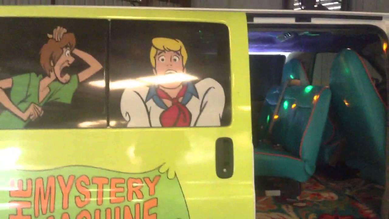 Mystery Machine Scooby Doo limo by underground autostyling - YouTube