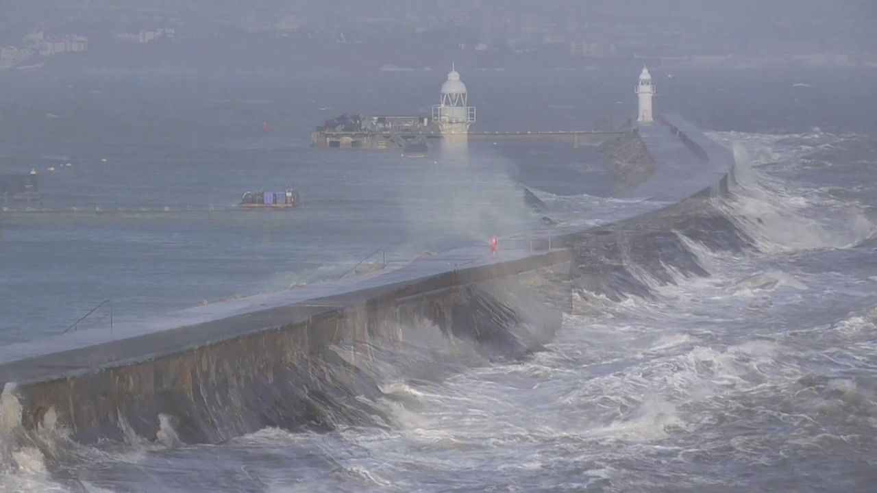 Brixham Weather AM 13/02/2017 - YouTube