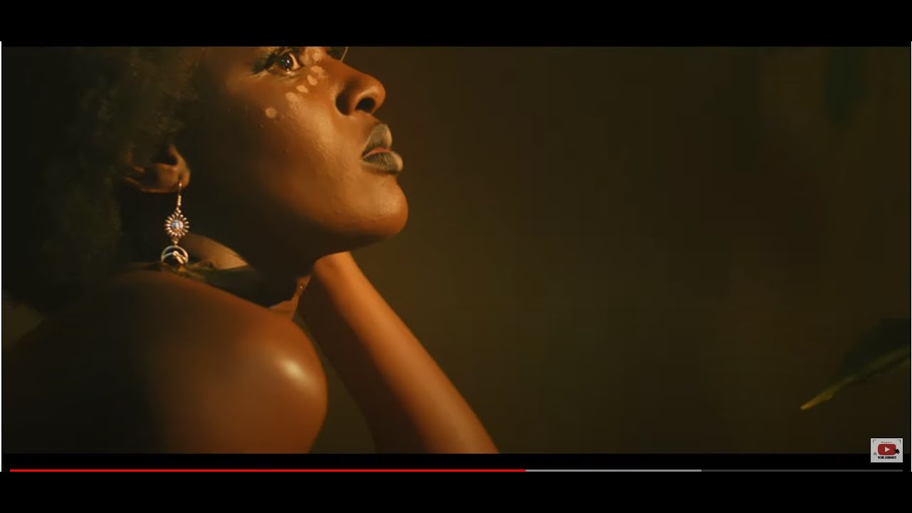 Yvano_ Femme Traditionnelle (Clip officiel) - YouTube