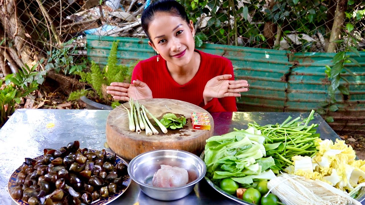 How To Prepare The Best Snails Stuffed Fish Meat Soup Recipe| Thyda ...