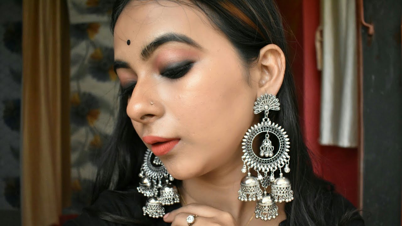 Farewell Makeup || Makeup for Ethnic Wear /Jewelries || Smoked Kajal ...