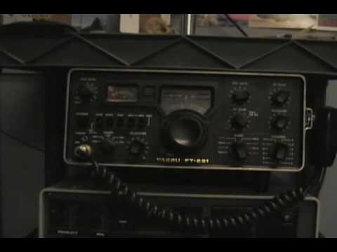 YAESU FT 221 - YouTube