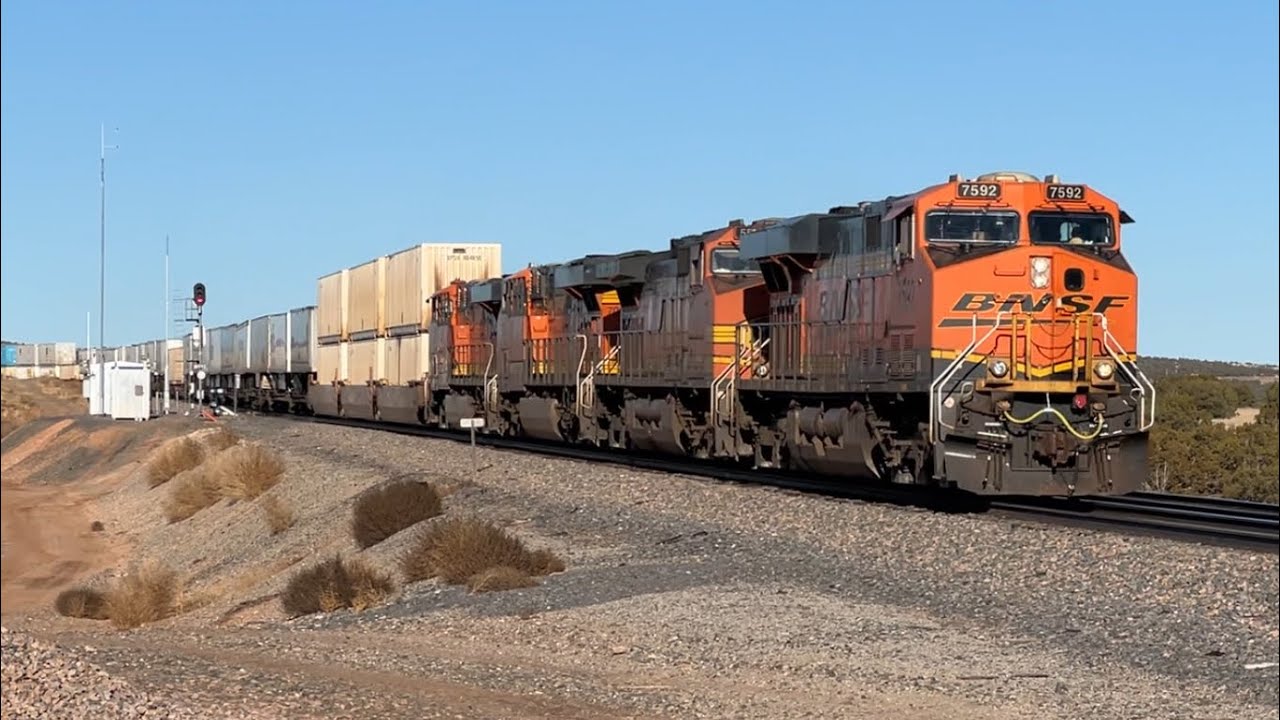 Short Fast BNSF Z Train on the Clovis Subdivision - YouTube