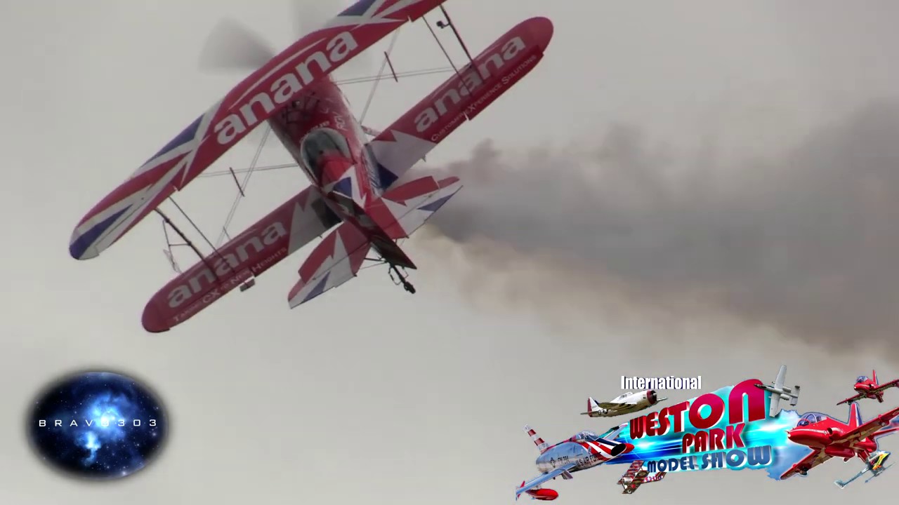 The Muscle Biplane Pitts Special Richard Goodwin Weston Park 2019 - YouTube