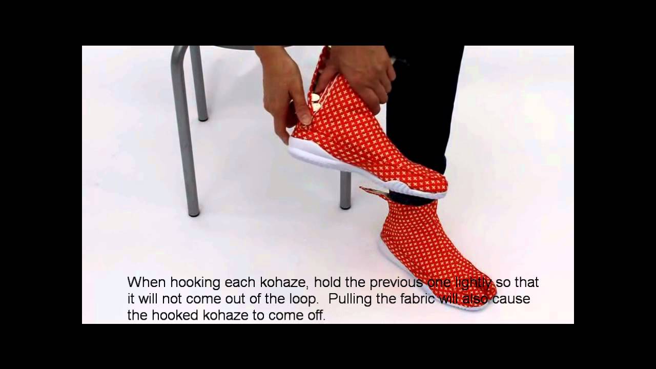 How to wear Jika-tabi (Tabi Shoes) - YouTube