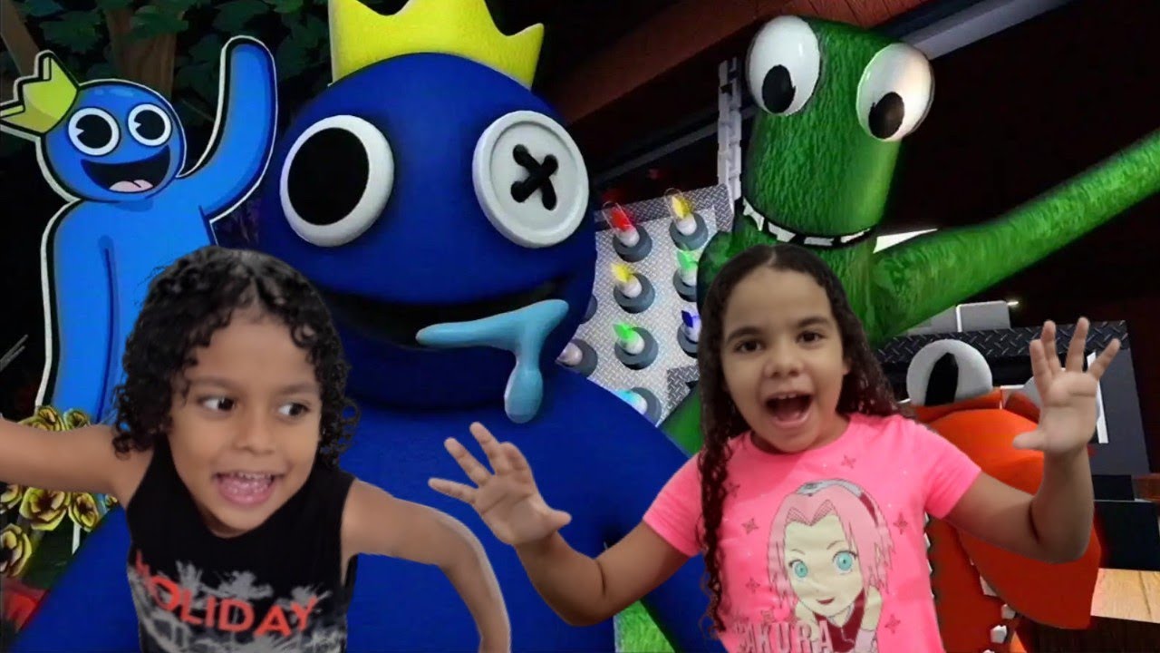 ROBLOX - ENFRENTAMOS O BICHO AZUL BABÃO ( Rainbow Friends! ) - YouTube