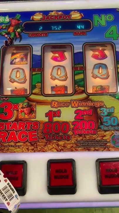 Playing a 10p Slot Machine to win tickets #shorts #arcade #slotmachine ...