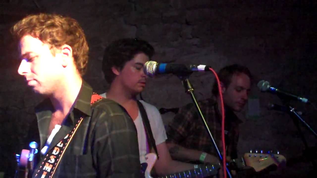 Middle Brother 1st Performance at SXSW 2010 "Portland" - YouTube